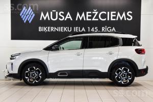 Balts Citroen C5 Aircross 2023 Rīga, ar dzinēja tilpumu 1.20 L un nobraukumu 62 tūkst. km par 19990 €, foto 6 vietnē AUTOMOTO.COM.LV