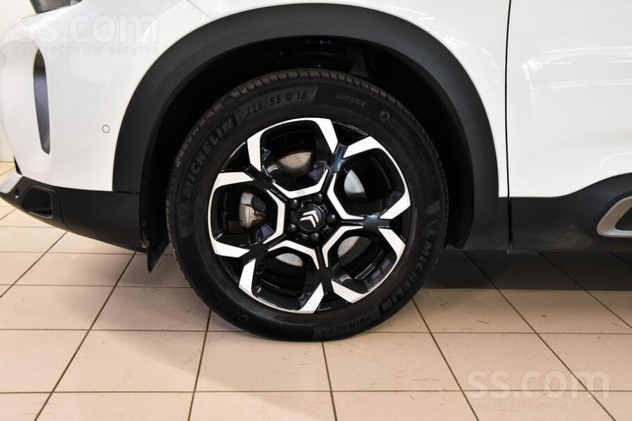 Balts Citroen C5 Aircross 2023 Rīga, ar dzinēja tilpumu 1.20 L un nobraukumu 62 tūkst. km par 19990 €, foto 12 vietnē AUTOMOTO.COM.LV