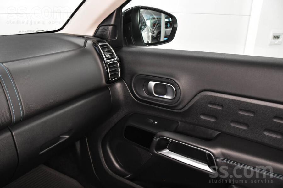 Balts Citroen C5 Aircross 2023 Rīga, ar dzinēja tilpumu 1.20 L un nobraukumu 62 tūkst. km par 19990 €, foto 14 vietnē AUTOMOTO.COM.LV