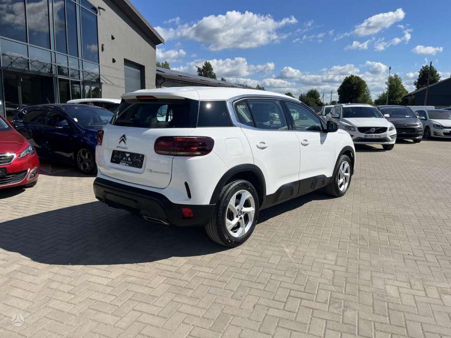 Balts Citroen C5 Aircross 2023 Tauragė, ar dzinēja tilpumu 1.50 L un nobraukumu 193 tūkst. km par 12400 €, foto 8 vietnē AUTOMOTO.COM.LV