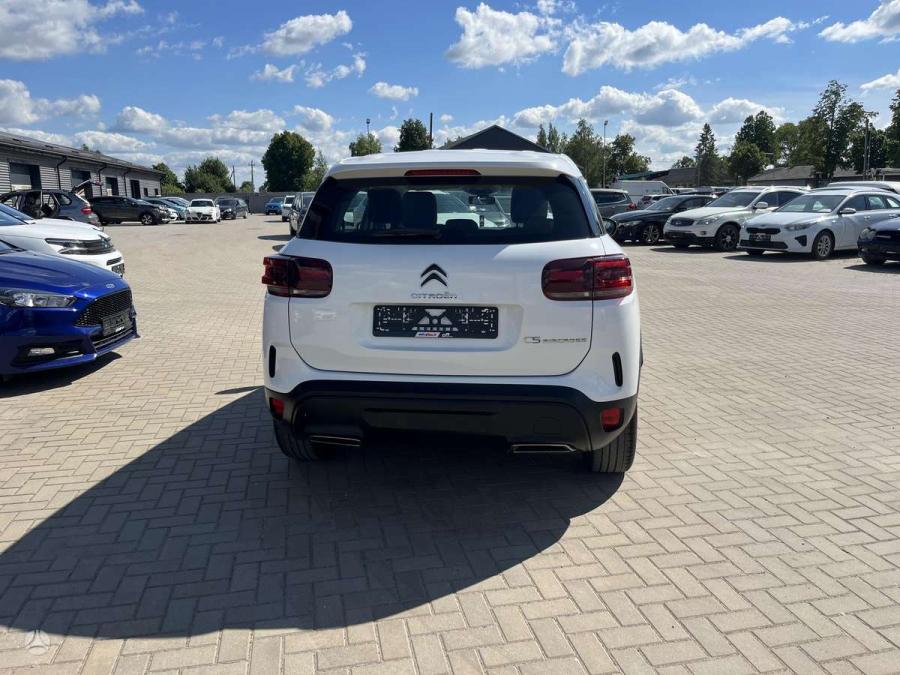 Balts Citroen C5 Aircross 2023 Tauragė, ar dzinēja tilpumu 1.50 L un nobraukumu 193 tūkst. km par 12400 €, foto 9 vietnē AUTOMOTO.COM.LV