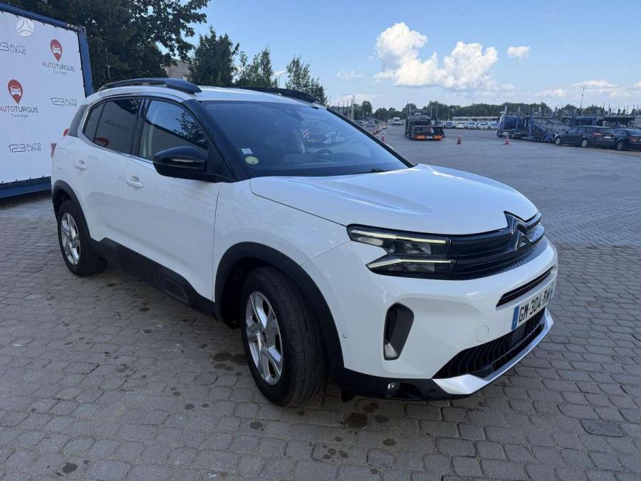 White Citroen C5 Aircross 2023 in Taurage, with an engine capacity of 1.50 L and mileage of 197 thousand km for 12700 €, photo 4 on AUTOMOTO.COM.LV