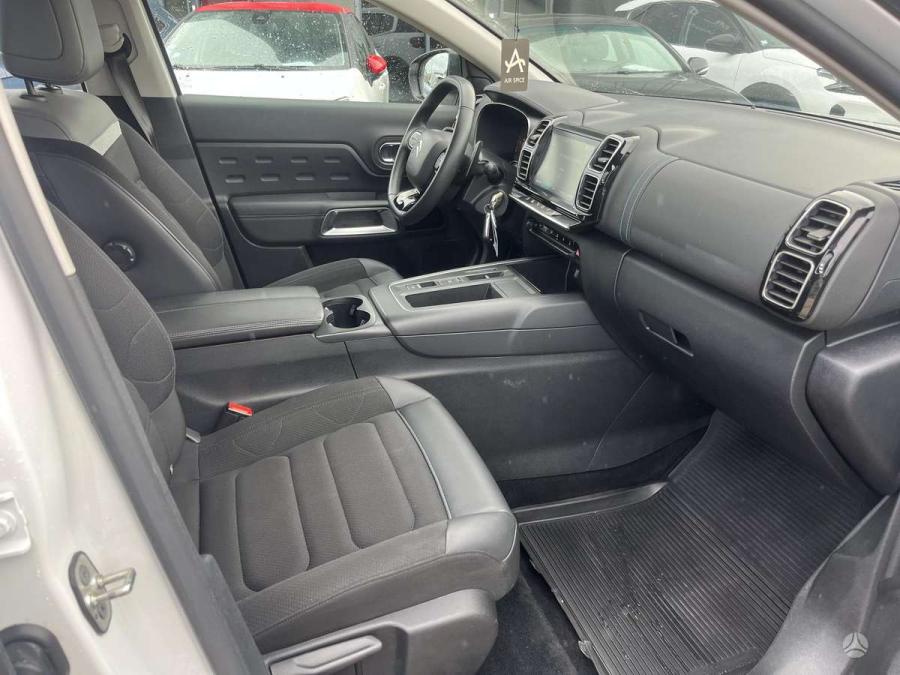 Balts Citroen C5 Aircross 2023 Tauragė, ar dzinēja tilpumu 1.50 L un nobraukumu 193 tūkst. km par 12100 €, foto 24 vietnē AUTOMOTO.COM.LV