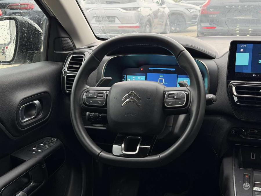 White Citroen C5 Aircross 2024 in Siauliai, with an engine capacity of 1.60 L and mileage of 126 thousand km for 17999 €, photo 15 on AUTOMOTO.COM.LV