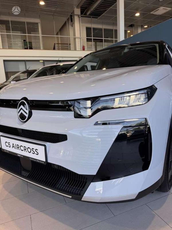 White Citroen C5 Aircross 2026 in Kaunas, with an engine capacity of 1.20 L and mileage of 3 thousand km for 33500 €, photo 8 on AUTOMOTO.COM.LV