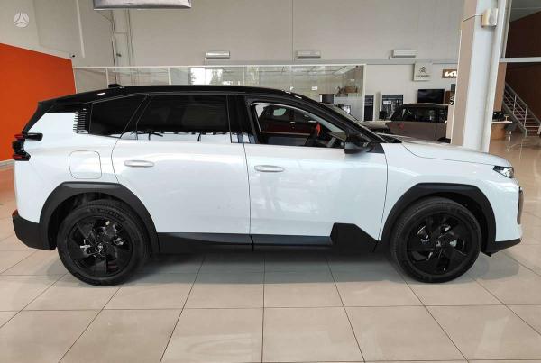 Белый Ситроен C5 Aircross 2026 в Каунас, объемом двигателя 1.20 л и пробегом 0 тыс. км за 32780 €, фото 4 на AUTOMOTO.COM.LV