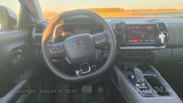 Balts Citroen C5 Aircross 2019 Pērnava, ar dzinēja tilpumu 1.60 L un nobraukumu 99 tūkst. km par 16500 €, foto 5 vietnē AUTOMOTO.COM.LV