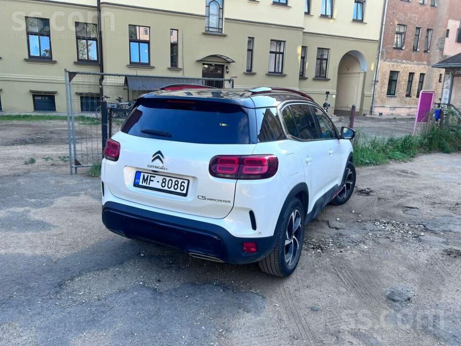 White Citroen C5 Aircross 2019 in Riga, with an engine capacity of 2.00 L and mileage of 100 thousand km for 13500 €, photo 1 on AUTOMOTO.COM.LV