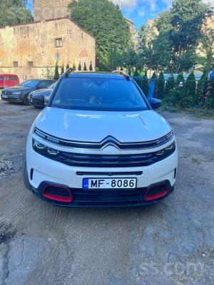 White Citroen C5 Aircross 2019 in Riga, with an engine capacity of 2.00 L and mileage of 100 thousand km for 13500 €, photo 3 on AUTOMOTO.COM.LV