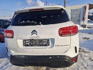 White Citroen C5 Aircross 2020 in Kaunas, with an engine capacity of 1.50 L and mileage of 218 thousand km for 9999 €, photo 6 on AUTOMOTO.COM.LV