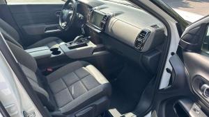 Белый Ситроен C5 Aircross 2020 в Таураге, объемом двигателя 1.50 л и пробегом 219 тыс. км за 9400 €, фото 8 на AUTOMOTO.COM.LV