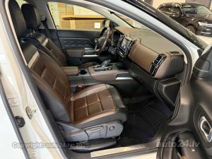 White Citroen C5 Aircross 2020 in Tallinn, with an engine capacity of 1.50 L and mileage of 199 thousand km for 13390 €, photo 13 on AUTOMOTO.COM.LV