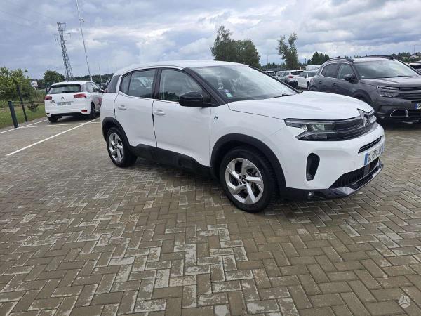 Белый Ситроен C5 Aircross 2022 в Таураге, объемом двигателя 1.60 л и пробегом 144 тыс. км за 13990 €, фото 1 на AUTOMOTO.COM.LV