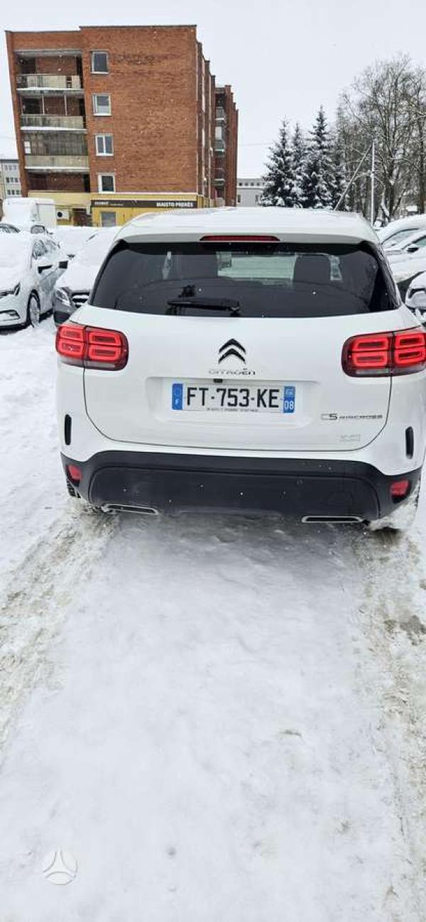 Balts Citroen C5 Aircross 2020 Tauragė, ar dzinēja tilpumu 1.20 L un nobraukumu 117 tūkst. km par 9950 €, foto 4 vietnē AUTOMOTO.COM.LV