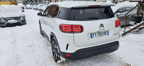 Balts Citroen C5 Aircross 2020 Tauragė, ar dzinēja tilpumu 1.20 L un nobraukumu 117 tūkst. km par 9950 €, foto 5 vietnē AUTOMOTO.COM.LV