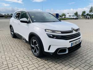 Белый Ситроен C5 Aircross 2020 в Таураге, объемом двигателя 1.50 л и пробегом 218 тыс. км за 9400 €, фото 3 на AUTOMOTO.COM.LV