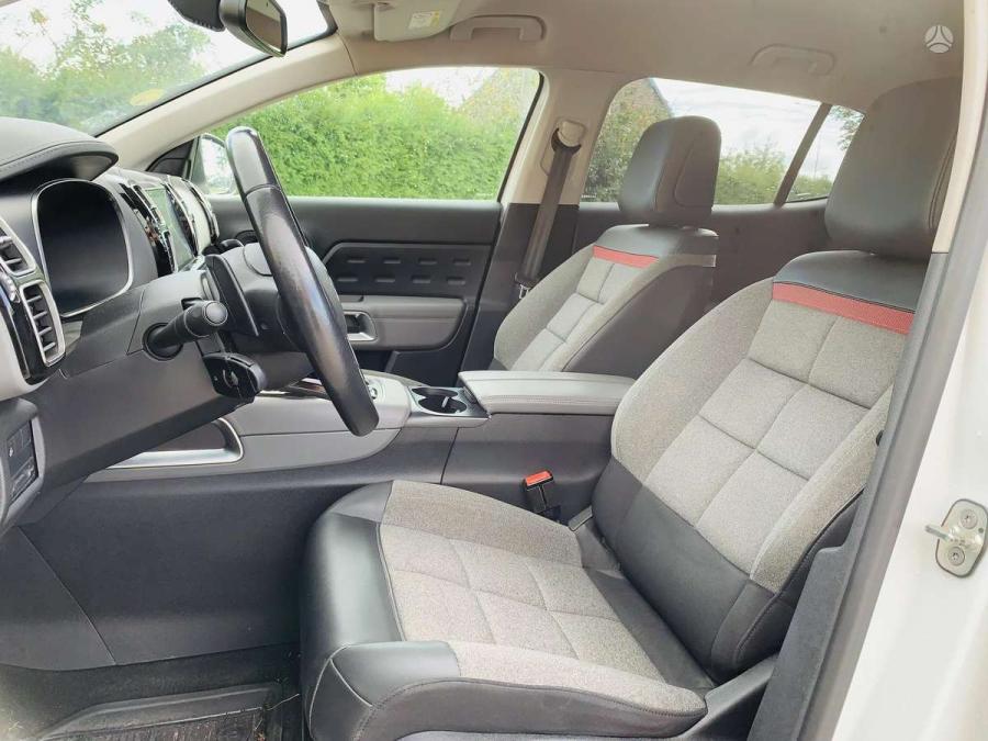 Белый Ситроен C5 Aircross 2020 в Таураге, объемом двигателя 1.50 л и пробегом 218 тыс. км за 9400 €, фото 6 на AUTOMOTO.COM.LV