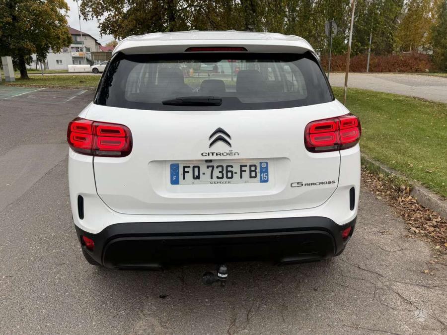Белый Ситроен C5 Aircross 2020 в Таураге, объемом двигателя 1.50 л и пробегом 200 тыс. км за 8500 €, фото 8 на AUTOMOTO.COM.LV