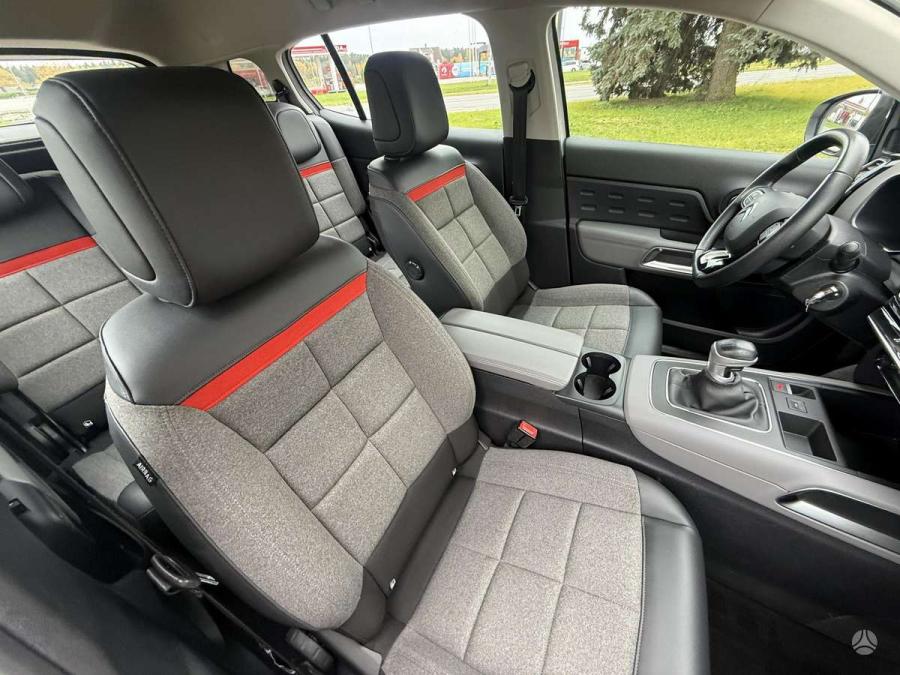 Белый Ситроен C5 Aircross 2020 в Таураге, объемом двигателя 1.50 л и пробегом 200 тыс. км за 8500 €, фото 13 на AUTOMOTO.COM.LV