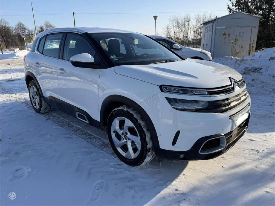 Balts Citroen C5 Aircross 2021 Tauragė, ar dzinēja tilpumu 1.50 L un nobraukumu 219 tūkst. km par 9500 €, foto 1 vietnē AUTOMOTO.COM.LV