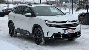White Citroen C5 Aircross 2021 in Vilnius, with an engine capacity of 1.20 L and mileage of 149 thousand km for 13213 €, photo 4 on AUTOMOTO.COM.LV