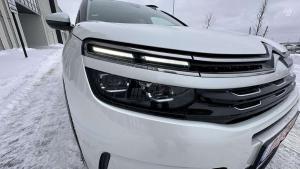 White Citroen C5 Aircross 2021 in Vilnius, with an engine capacity of 1.20 L and mileage of 149 thousand km for 13213 €, photo 28 on AUTOMOTO.COM.LV