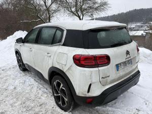 White Citroen C5 Aircross 2021 in Vilnius, with an engine capacity of 1.60 L and mileage of 113 thousand km for 7200 €, photo  on AUTOMOTO.COM.LV