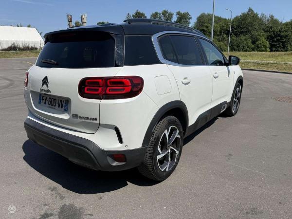 Белый Ситроен C5 Aircross 2021 в Вильнюс, объемом двигателя 1.50 л и пробегом 178 тыс. км за 12900 €, фото 3 на AUTOMOTO.COM.LV