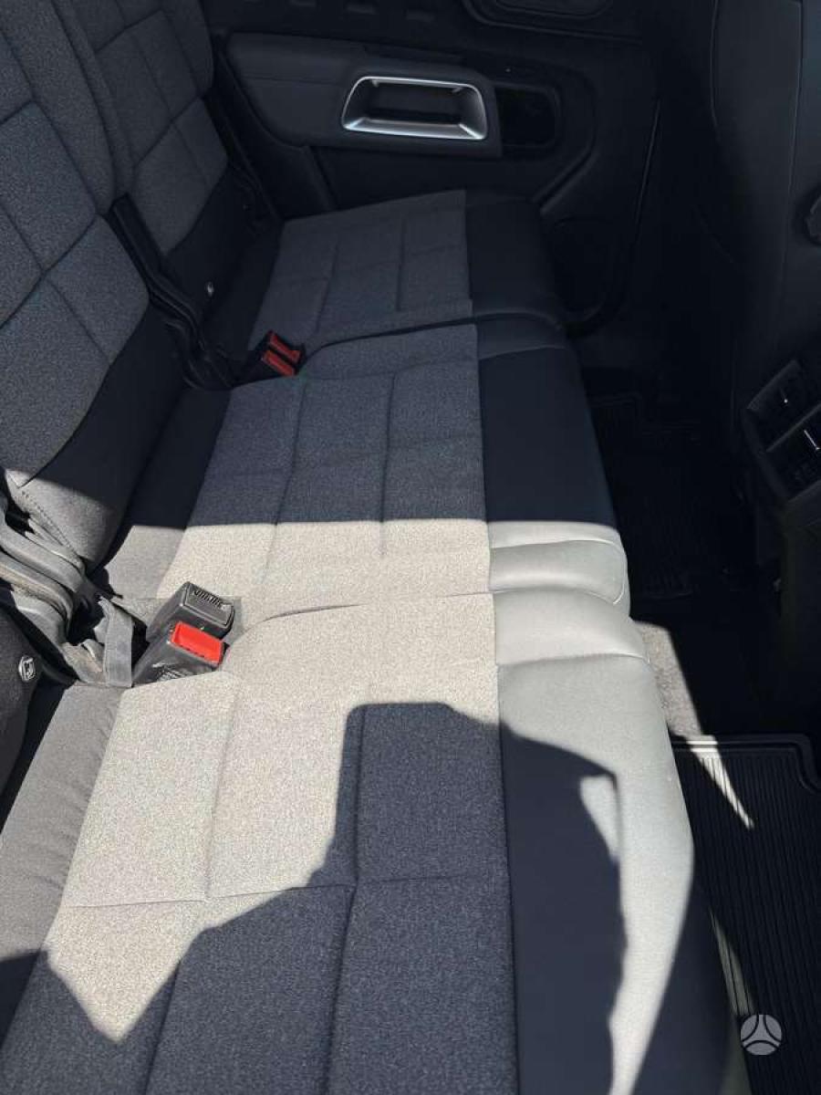 Balts Citroen C5 Aircross 2021 Viļņa, ar dzinēja tilpumu 1.50 L un nobraukumu 178 tūkst. km par 12900 €, foto 18 vietnē AUTOMOTO.COM.LV