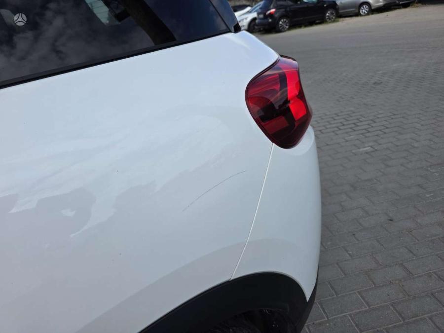 White Citroen C5 Aircross 2021 in Taurage, with an engine capacity of 1.50 L and mileage of 220 thousand km for 11495 €, photo 13 on AUTOMOTO.COM.LV