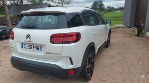 Белый Ситроен C5 Aircross 2021 в Вильнюс, объемом двигателя 1.60 л и пробегом 130 тыс. км за 13400 €, фото 12 на AUTOMOTO.COM.LV