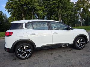 Balts Citroen C5 Aircross 2021 Tauragė, ar dzinēja tilpumu 1.50 L un nobraukumu 200 tūkst. km par 10890 €, foto 4 vietnē AUTOMOTO.COM.LV