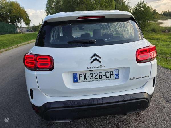 White Citroen C5 Aircross 2021 in Taurage, with an engine capacity of 1.50 L and mileage of 200 thousand km for 10890 €, photo 5 on AUTOMOTO.COM.LV