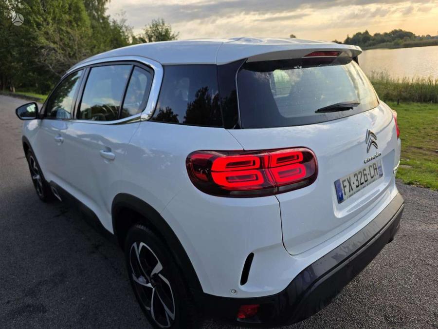 Balts Citroen C5 Aircross 2021 Tauragė, ar dzinēja tilpumu 1.50 L un nobraukumu 200 tūkst. km par 10890 €, foto 8 vietnē AUTOMOTO.COM.LV