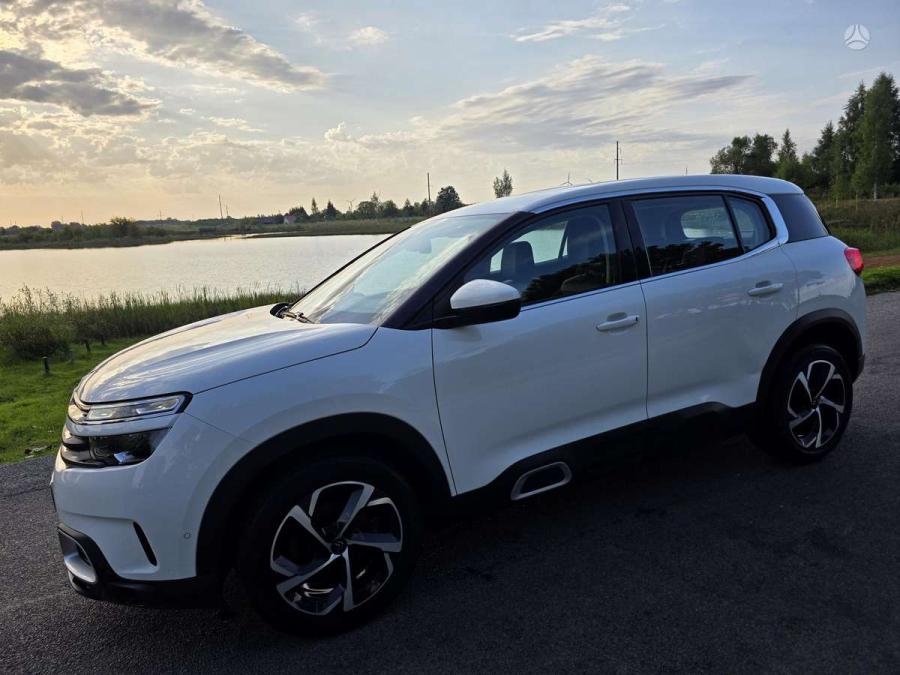 Balts Citroen C5 Aircross 2021 Tauragė, ar dzinēja tilpumu 1.50 L un nobraukumu 200 tūkst. km par 10890 €, foto 11 vietnē AUTOMOTO.COM.LV