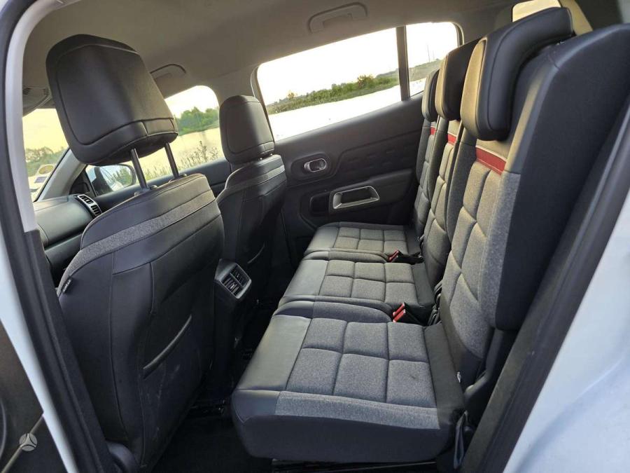 Balts Citroen C5 Aircross 2021 Tauragė, ar dzinēja tilpumu 1.50 L un nobraukumu 200 tūkst. km par 10890 €, foto 19 vietnē AUTOMOTO.COM.LV