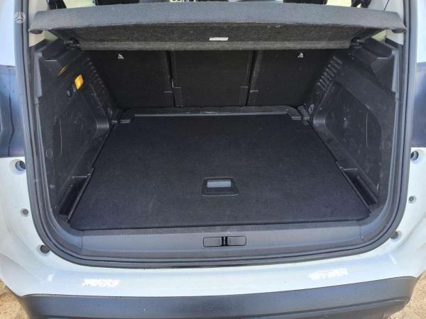 White Citroen C5 Aircross 2022 in Taurage, with an engine capacity of 1.50 L and mileage of 185 thousand km for 9300 €, photo 10 on AUTOMOTO.COM.LV