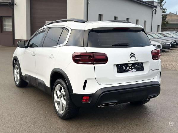 Balts Citroen C5 Aircross 2023 Telšiai, ar dzinēja tilpumu 1.50 L un nobraukumu 199 tūkst. km par 15300 €, foto 5 vietnē AUTOMOTO.COM.LV