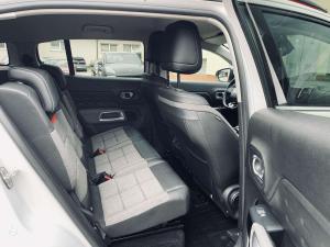 White Citroen C5 Aircross 2020 in Vilnius, with an engine capacity of 1.50 L and mileage of 136 thousand km for 9370 €, photo 18 on AUTOMOTO.COM.LV