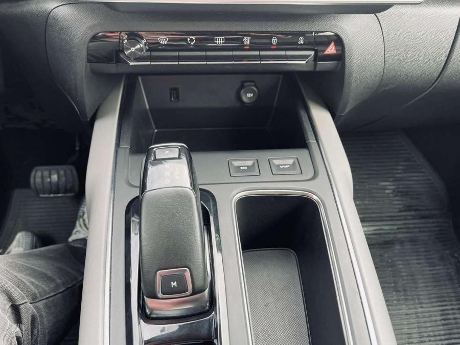 White Citroen C5 Aircross 2020 in Vilnius, with an engine capacity of 1.50 L and mileage of 136 thousand km for 9370 €, photo 23 on AUTOMOTO.COM.LV