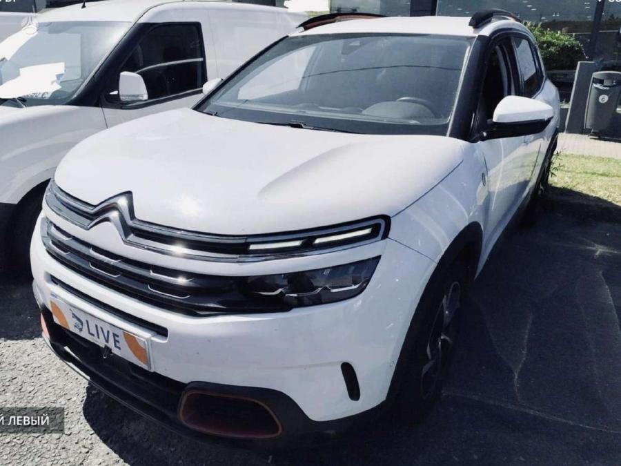 White Citroen C5 Aircross 2021 in Vilnius, with an engine capacity of 1.50 L and mileage of 145 thousand km for 11780 €, photo 1 on AUTOMOTO.COM.LV