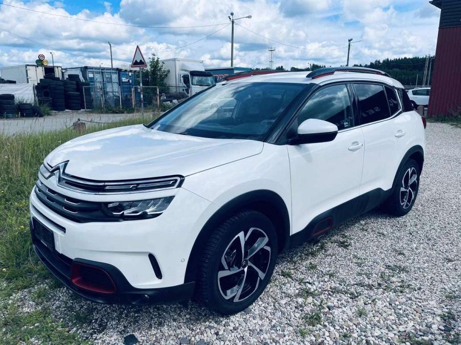 Белый Ситроен C5 Aircross 2021 в Вильнюс, объемом двигателя 1.50 л и пробегом 171 тыс. км за 9570 €, фото 6 на AUTOMOTO.COM.LV