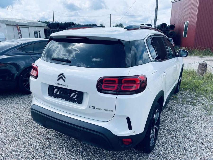 Белый Ситроен C5 Aircross 2021 в Вильнюс, объемом двигателя 1.50 л и пробегом 171 тыс. км за 9570 €, фото 10 на AUTOMOTO.COM.LV
