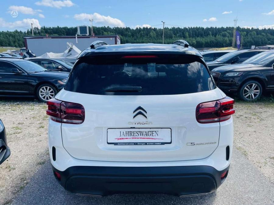 Белый Ситроен C5 Aircross 2023 в Вильнюс, объемом двигателя 1.50 л и пробегом 108 тыс. км за 12800 €, фото 15 на AUTOMOTO.COM.LV