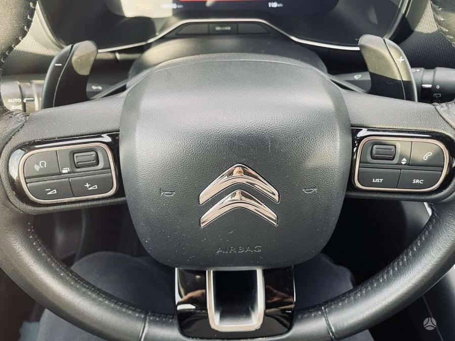 Белый Ситроен C5 Aircross 2023 в Вильнюс, объемом двигателя 1.50 л и пробегом 108 тыс. км за 12800 €, фото 44 на AUTOMOTO.COM.LV