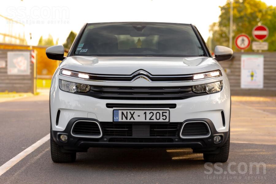 Balts Citroen C5 Aircross 2019 Jelgava, ar dzinēja tilpumu 2.00 L un nobraukumu 0 tūkst. km par 13490 €, foto 1 vietnē AUTOMOTO.COM.LV