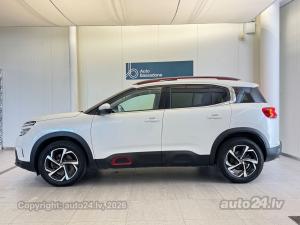 Белый Ситроен C5 Aircross 2022 в Таллин, объемом двигателя 1.20 л и пробегом 105 тыс. км за 20900 €, фото 4 на AUTOMOTO.COM.LV