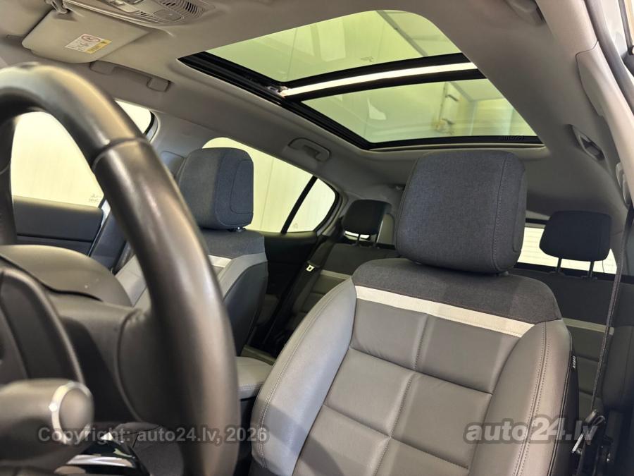 Белый Ситроен C5 Aircross 2022 в Таллин, объемом двигателя 1.20 л и пробегом 105 тыс. км за 20900 €, фото 11 на AUTOMOTO.COM.LV