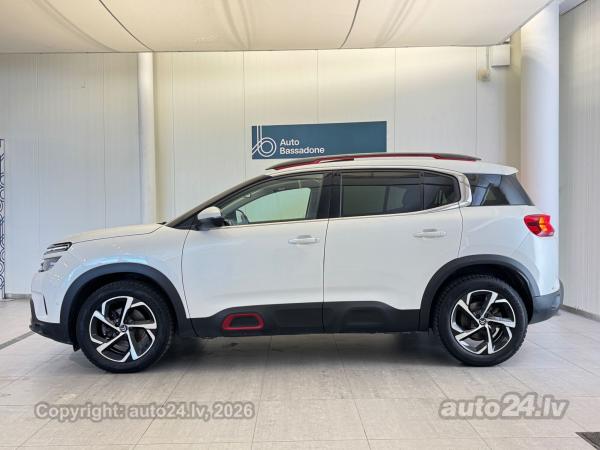 Белый Ситроен C5 Aircross 2022 в Таллин, объемом двигателя 1.20 л и пробегом 105 тыс. км за 20900 €, фото 4 на AUTOMOTO.COM.LV