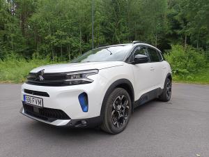 White Citroen C5 Aircross 2022 in Tallinn, with an engine capacity of 0.00 L and mileage of 61 thousand km for 19200 €, photo 3 on AUTOMOTO.COM.LV